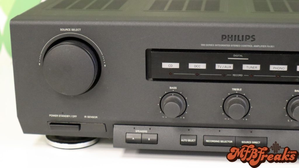 Philips FA951 geïntegreerde versterker - MFBFreaks.com