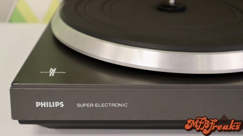 Philips 22AF877 platenspeler - MFBFreaks.com